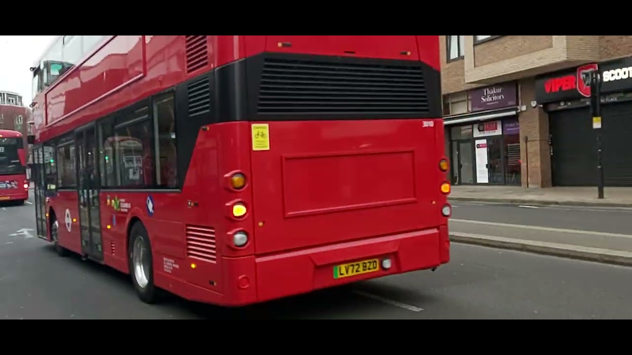 3010 LV72 BZD Wright Electroliner on route 111 - YouTube