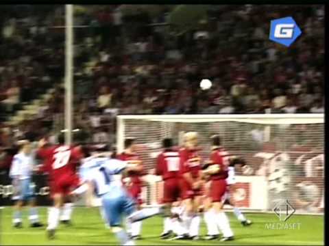 CONFRONTO DEI MIGLIORI CALCIO DI PUNIZIONE CON BARRIERA - YouTube
