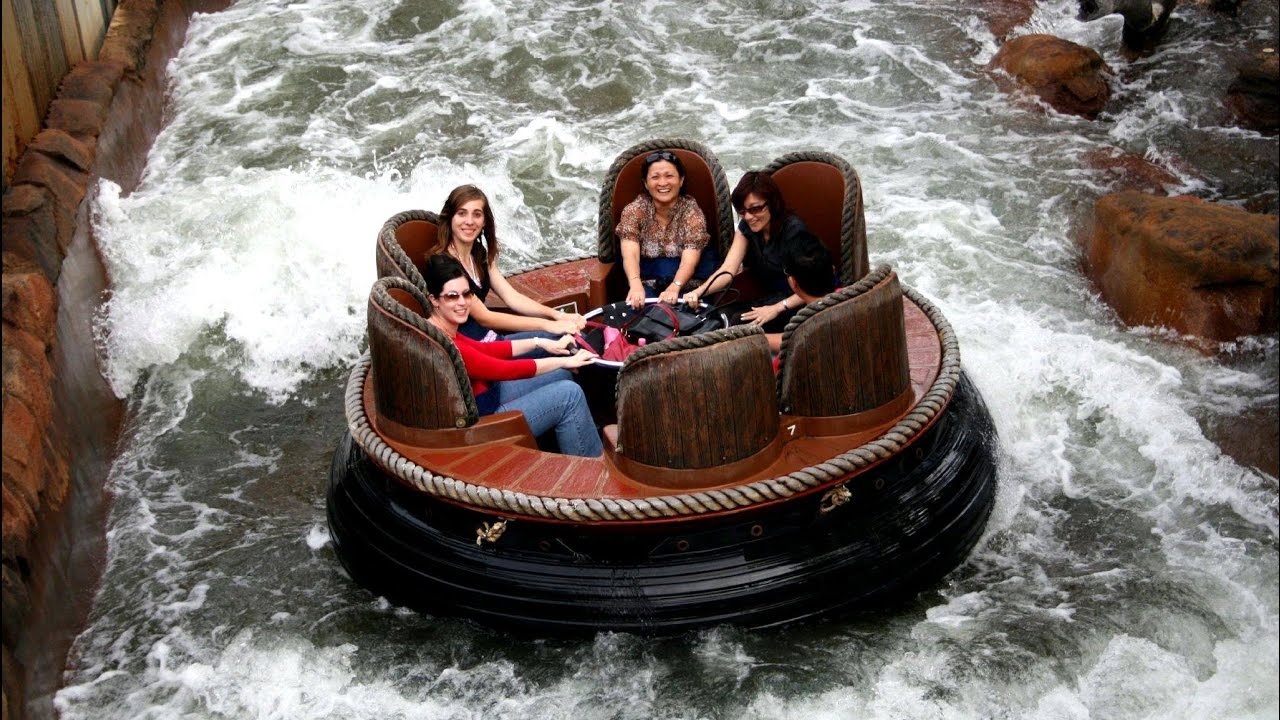 FOOTAGE OF DREAMWORLD RIDE THAT CLAIMS 4 LIVES 2016 - WHAT ACTUALLY ...