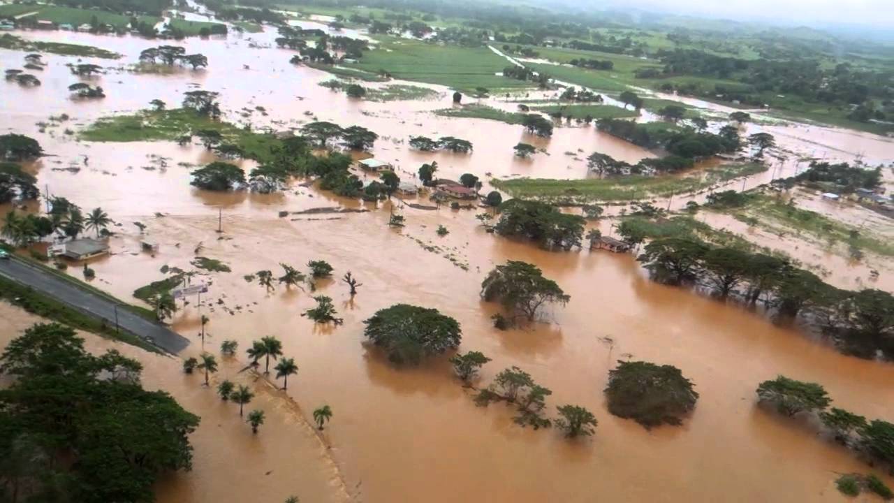 Helicopter Flight in Fiji over Flooded Land - YouTube