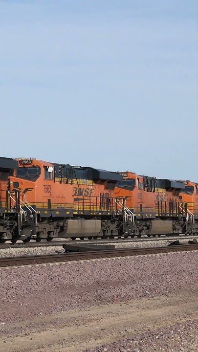 BNSF 7139 WB Z TRAIN MP 740 NEEDLES SUB 2-4-2023 #railway #bnsfrailway #train - YouTube
