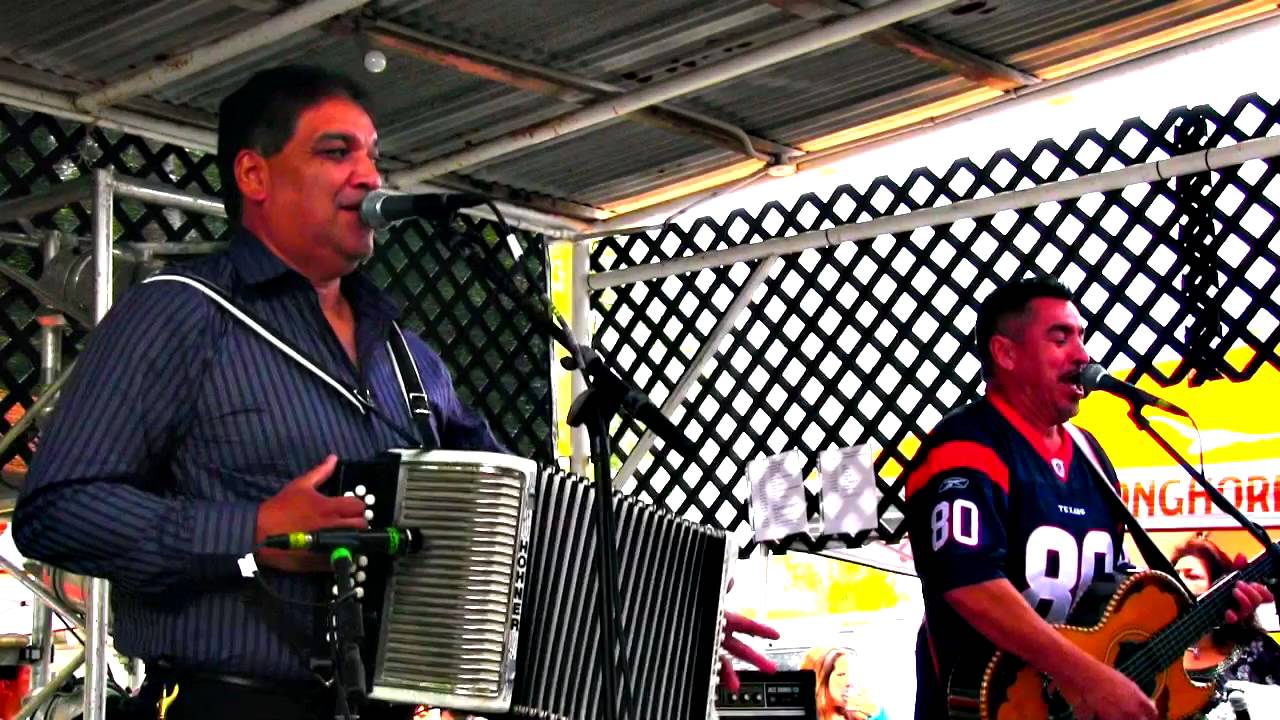 Los Campeones De Ramiro Gonzalez featuring: David De Anda @ I.C. Church ...