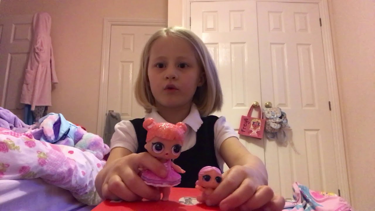 Lol dolls singing - YouTube