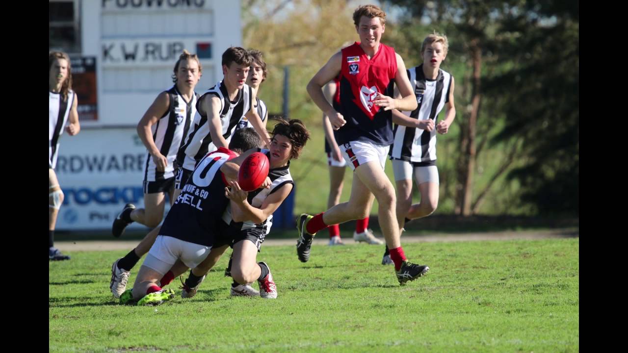 Poowong 2016 Football (Part 1) - YouTube