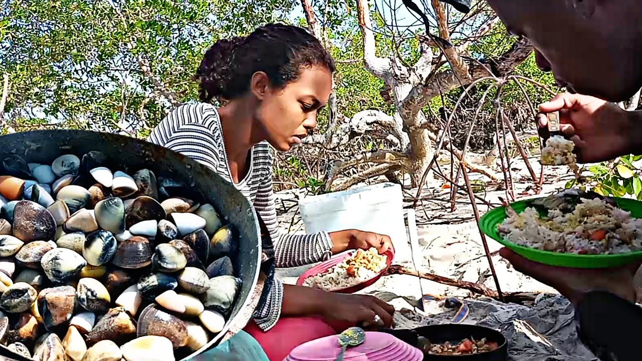 PESCAMOS E COMEMOS BAIÃO DE 2 E CAMARÃO E PEIXES E MARISCO PEGO NA HORA ...