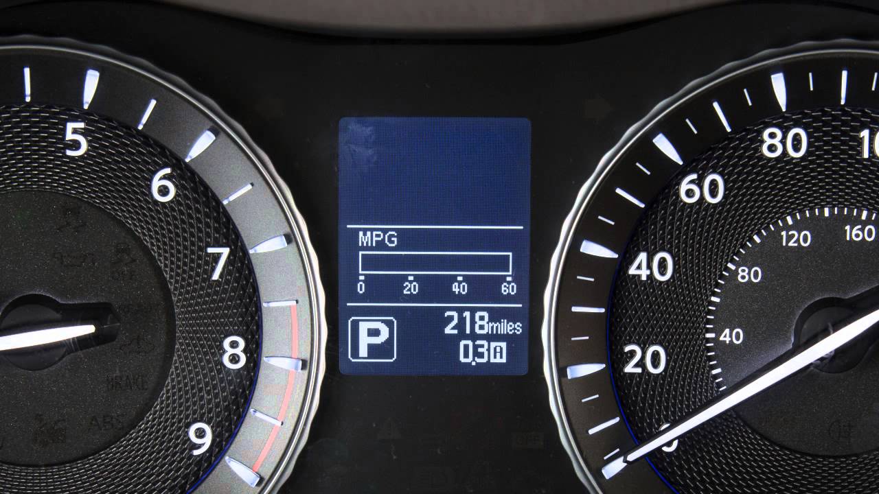 2016 Infiniti Q70 - Distance Control Assist (DCA) (if so equipped ...