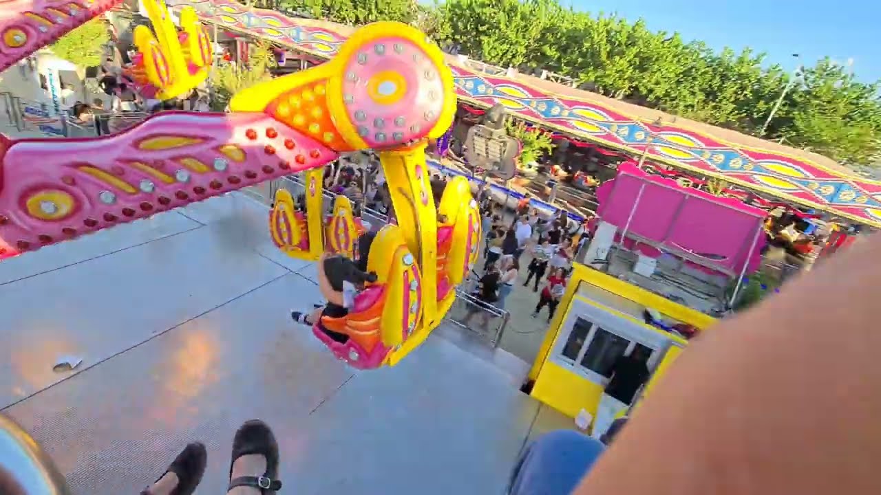 Maxi Jump on-ride Feria de Chipiona 2023 - YouTube