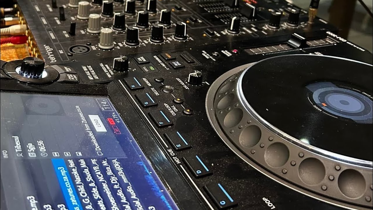 Amapiano Mix Vol. 16 by DJ MaRiNgZ _ Zim🇿🇼 - YouTube