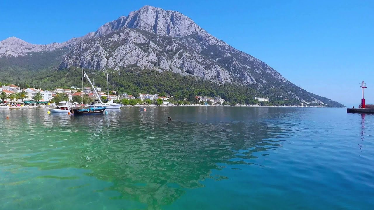 makarska riviera in 4k timelapse - gradac main beach bay, port & vodice ...