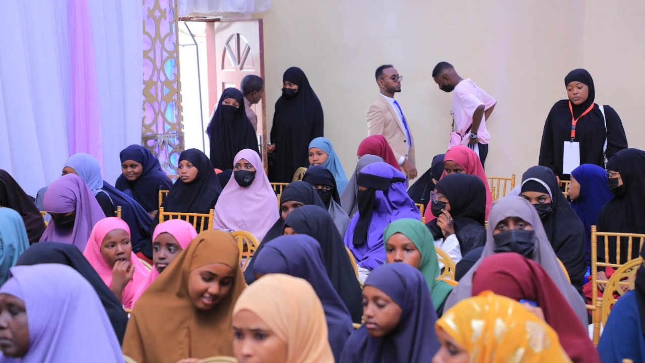Mashiido Ubaxa Alhuda - YouTube