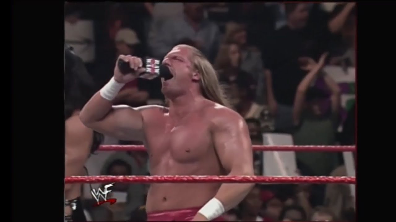 90 Triple H DX entrance SUCKAAAAAA + Final of Triple H vs Edge - RAW 11 ...