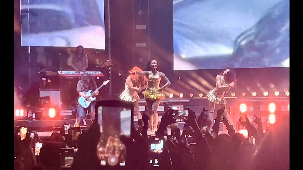 KEHLANI - FOLDED (First Live Performance!) @ San Diego Pride (07/20/25 ...