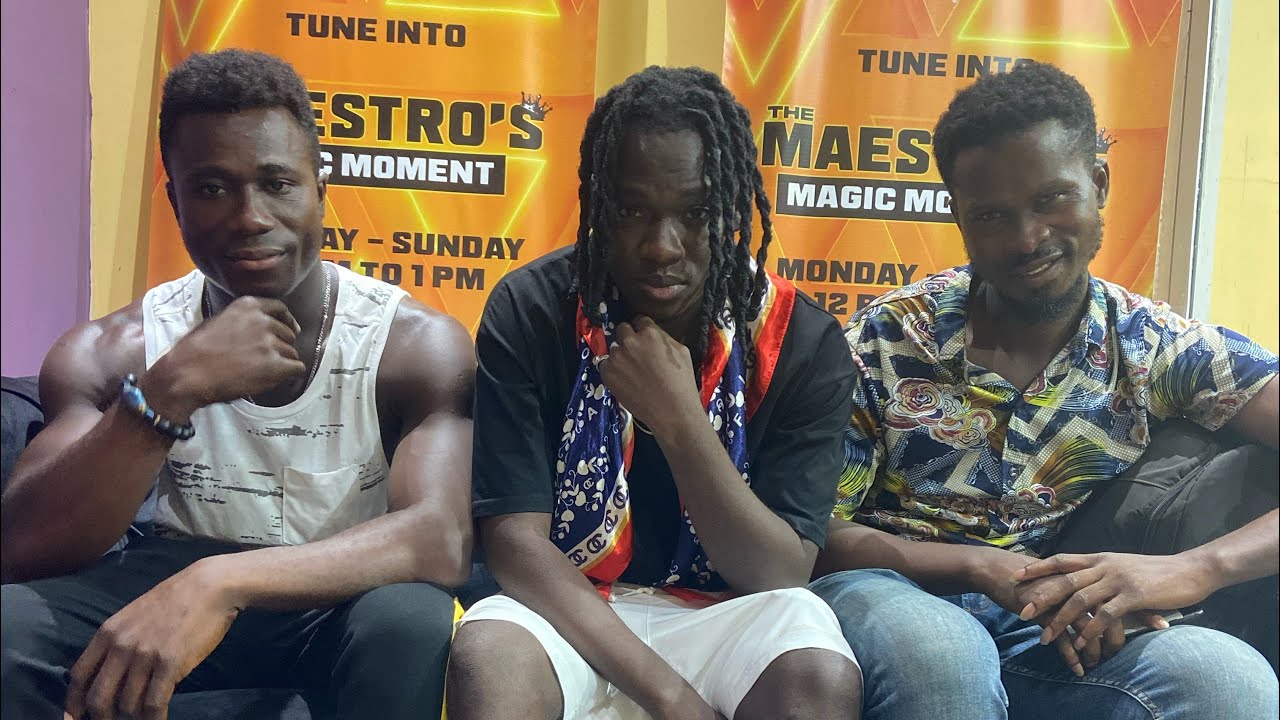 Koo Ntakra At Breeze 90.9fm with Mizta Foxx - YouTube