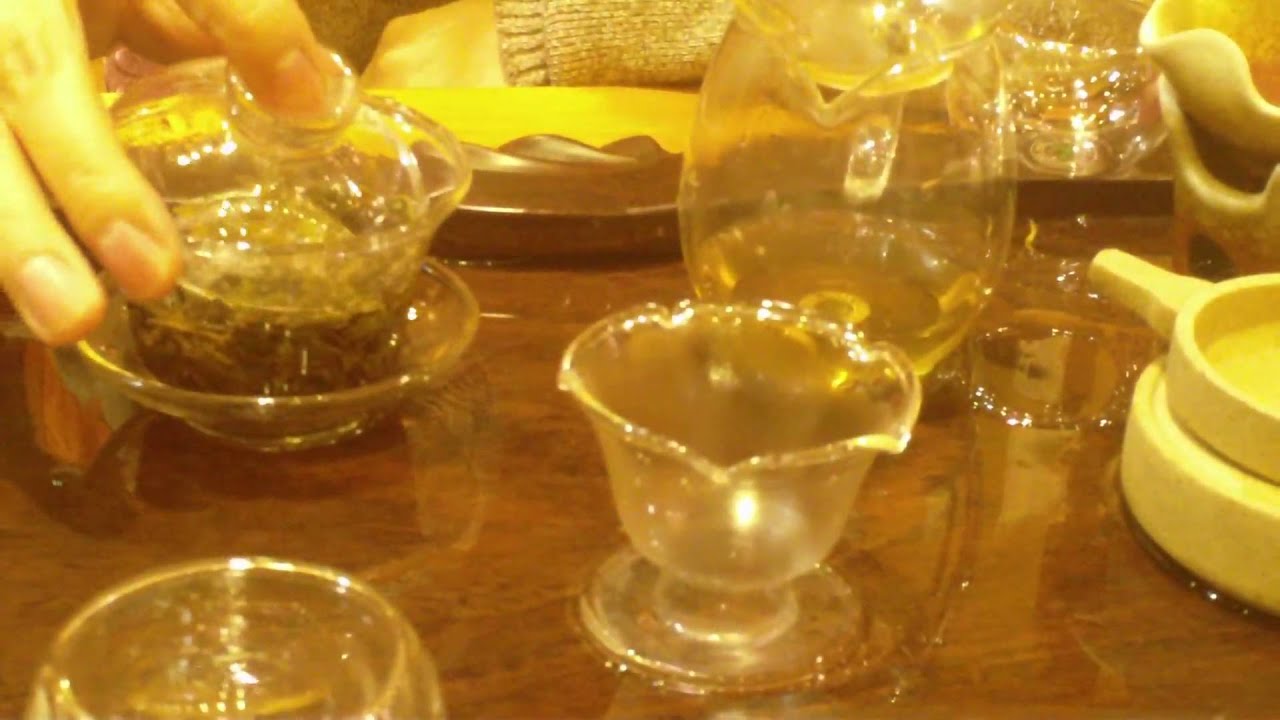 Hong Kong 8 - Long Run Tea Shop pt.2/2 龙潤普洱茶店 - YouTube