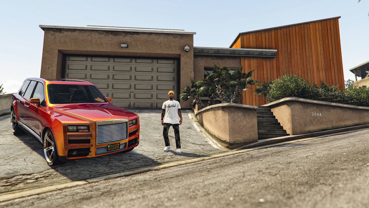 Millionaire Buys The Biggest Mansion in GTA 5 RP PlayStation Portal ...