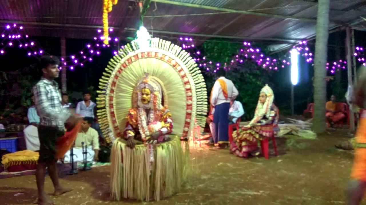 Ninjoor family kola,Nadaswara Raghu sherigar Pernankila - YouTube