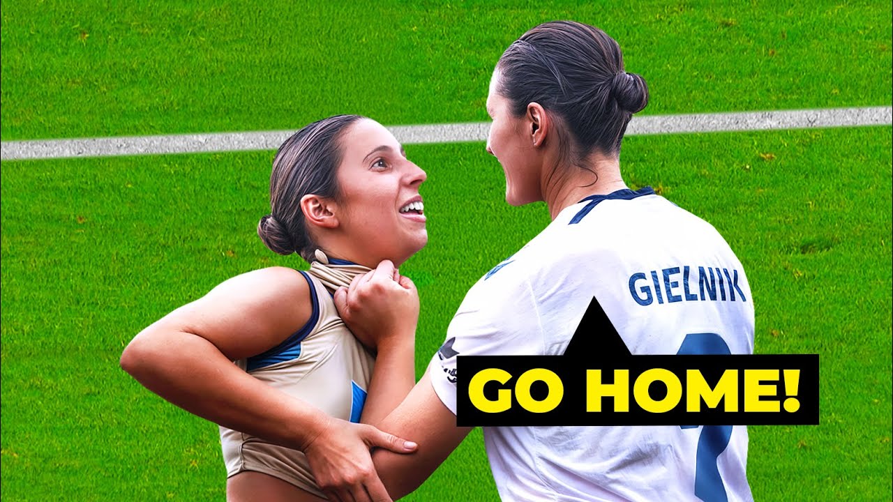 0% Sportsmanship Moments in Women Football - YouTube