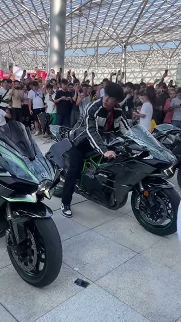 racer bike - YouTube