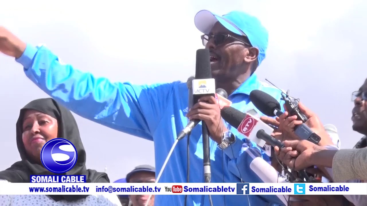 Cabdi Bile oo ku farxay Mustaqbalka dhalinyarada oradka 17-ka Degmo ee ...