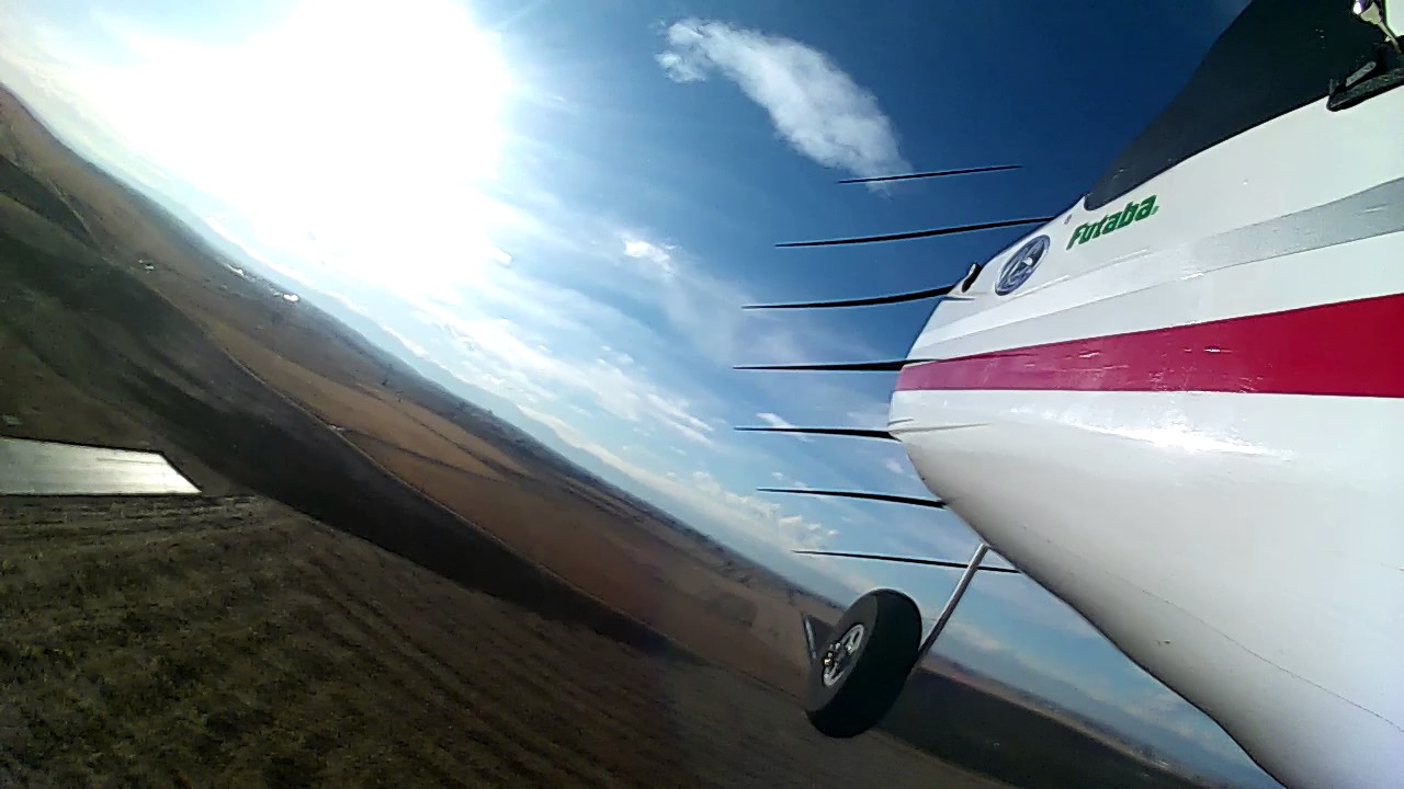 Hobbico NexStar trainer dead stick crosswind - YouTube