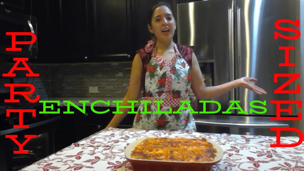 HOW TO MAKE PARTY SIZED ENCHILADAS? 2019 (Vlogmas Day 18) - YouTube