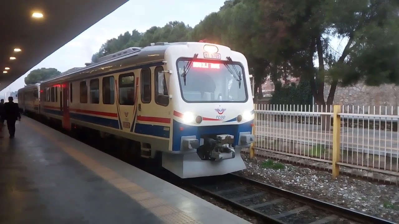 TCDD FİAT MT 5700 AYDIN GAR - YouTube
