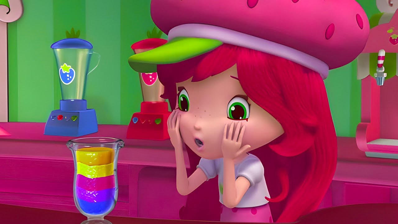 SMOOTHIE DISASTER! 🧡💛🩷 | STRAWBERRY SHORTCAKE | WildBrain Kids - YouTube
