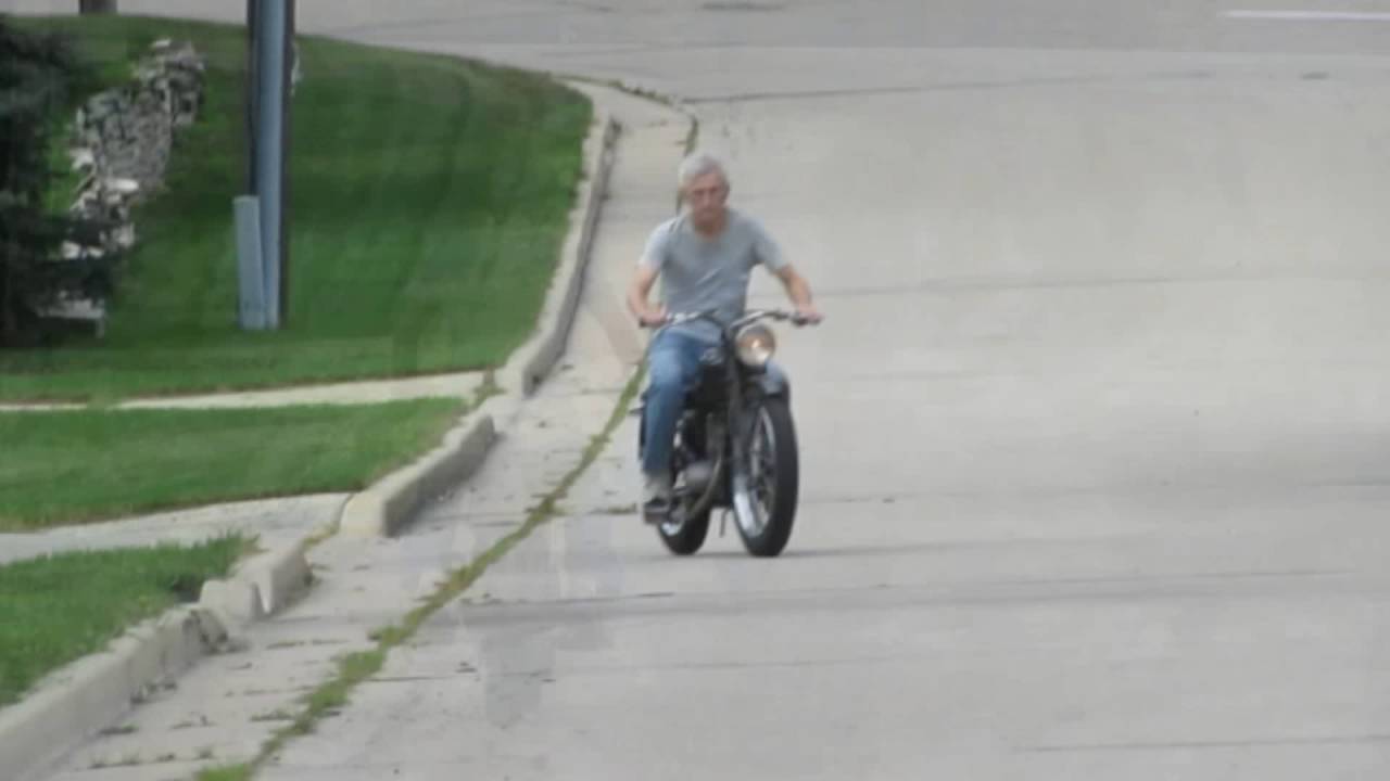 1949 Harley Davidson Hummer 125S Motorcycle - YouTube
