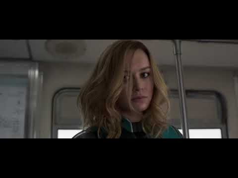 Old lady vs captain marvel fight scene - YouTube