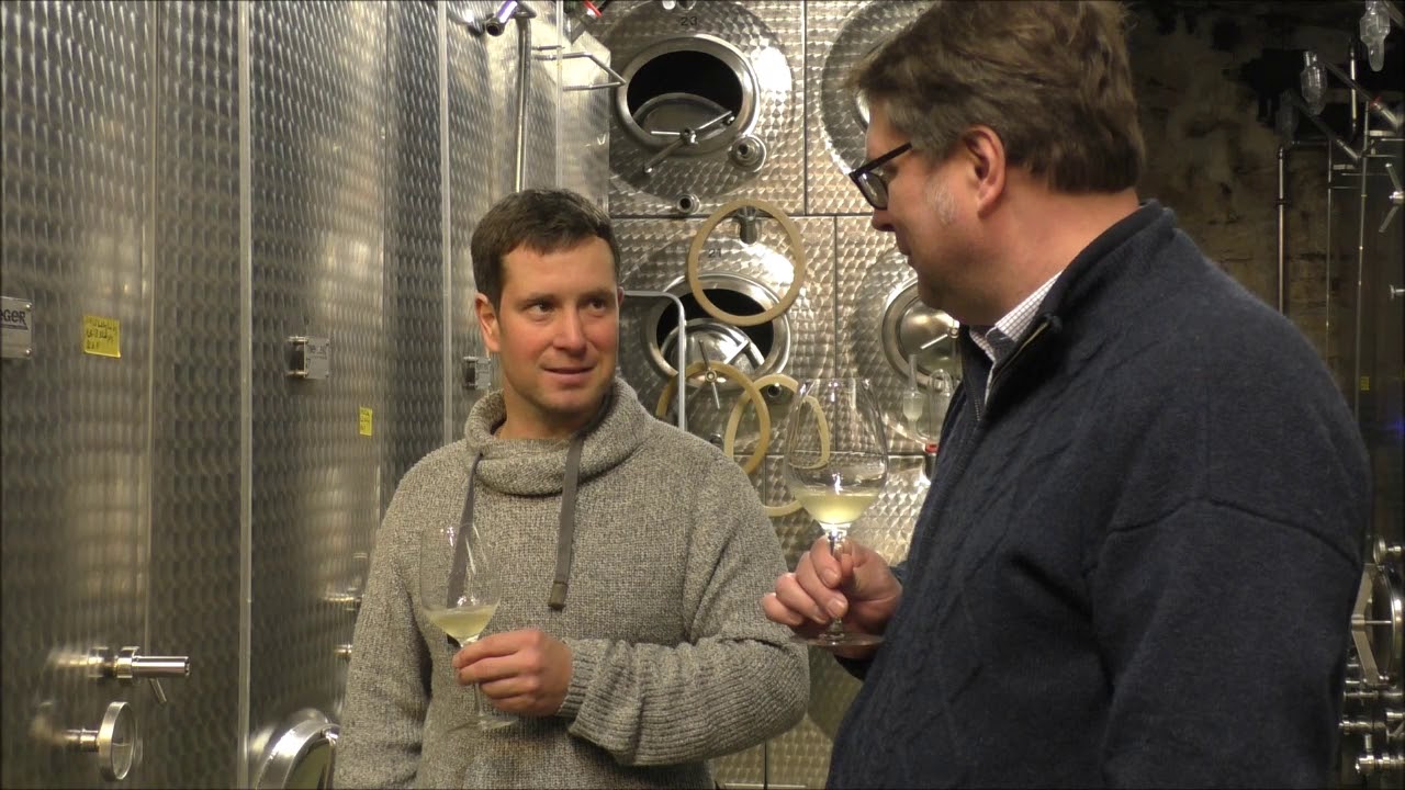 Folge 668 What's Up? Weingut Rainer Sauer - YouTube
