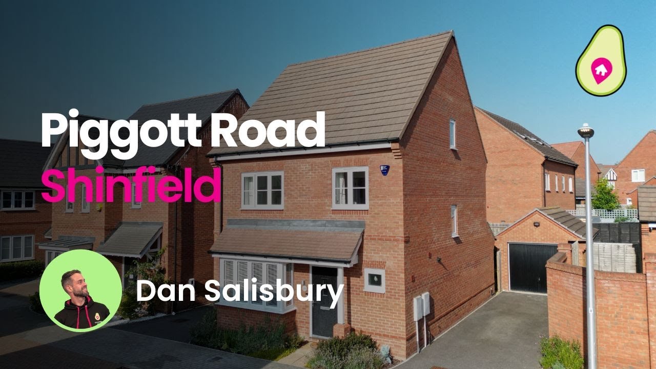 Piggott Road - Shinfield - YouTube