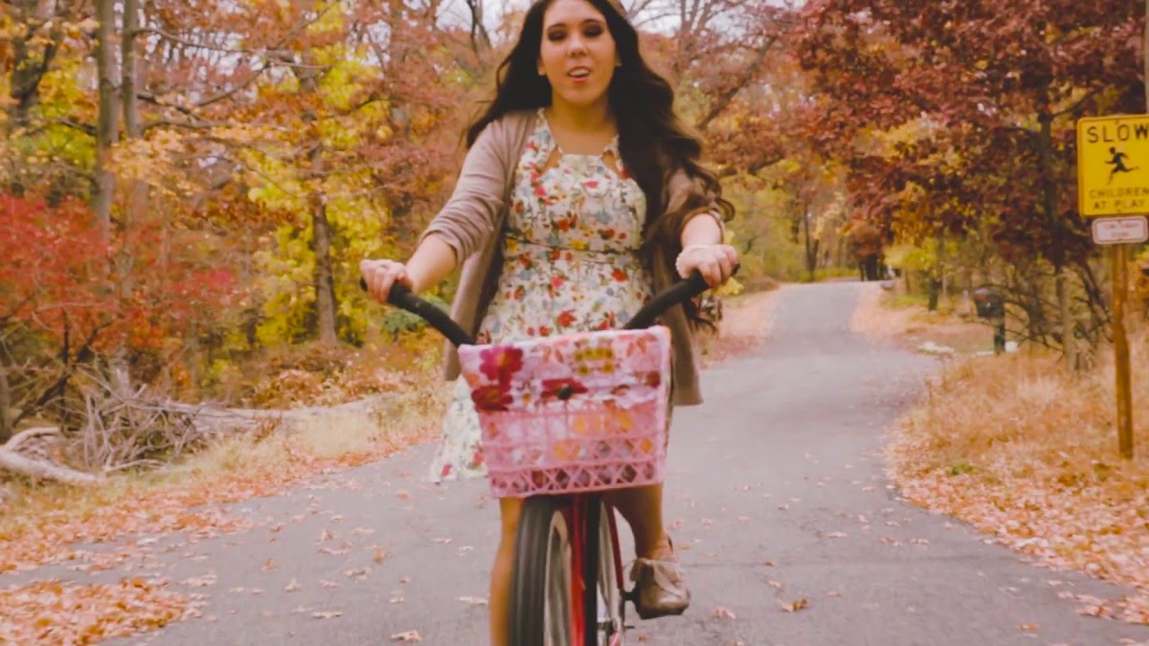 Melanie Marie - Color My Way - Official Music Video - YouTube