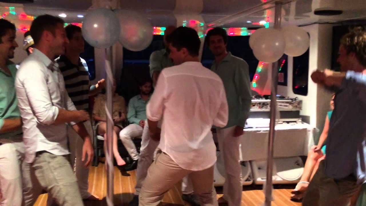 The Best Groom and Best Man dance ever!!!самый лучший танец жениха на ...