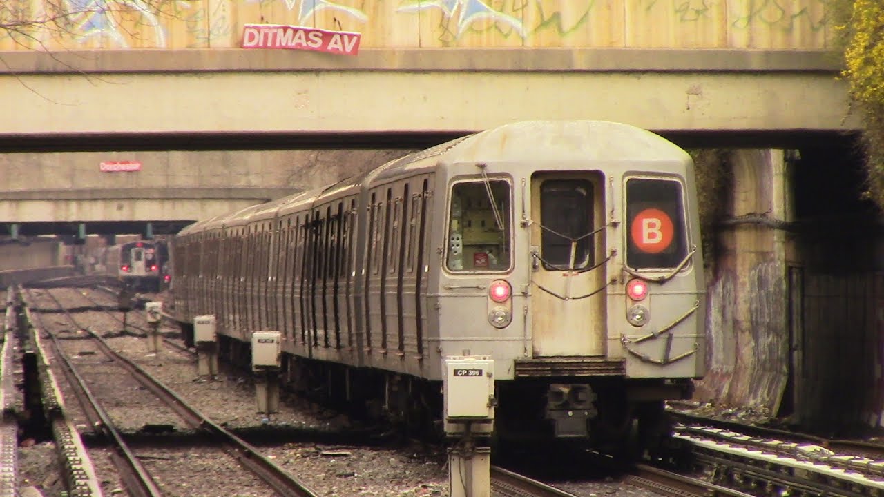 BMT Brighton Line: (B) Exp And (Q) Lcl Trains @ Newkirk Plaza & Av J ...