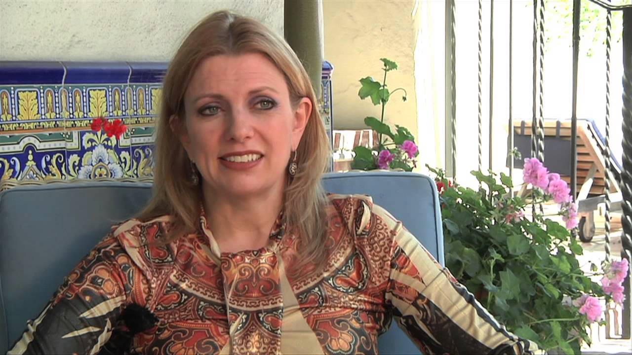 "Why did you choose to be a lawyer?" - at home with Carla ...