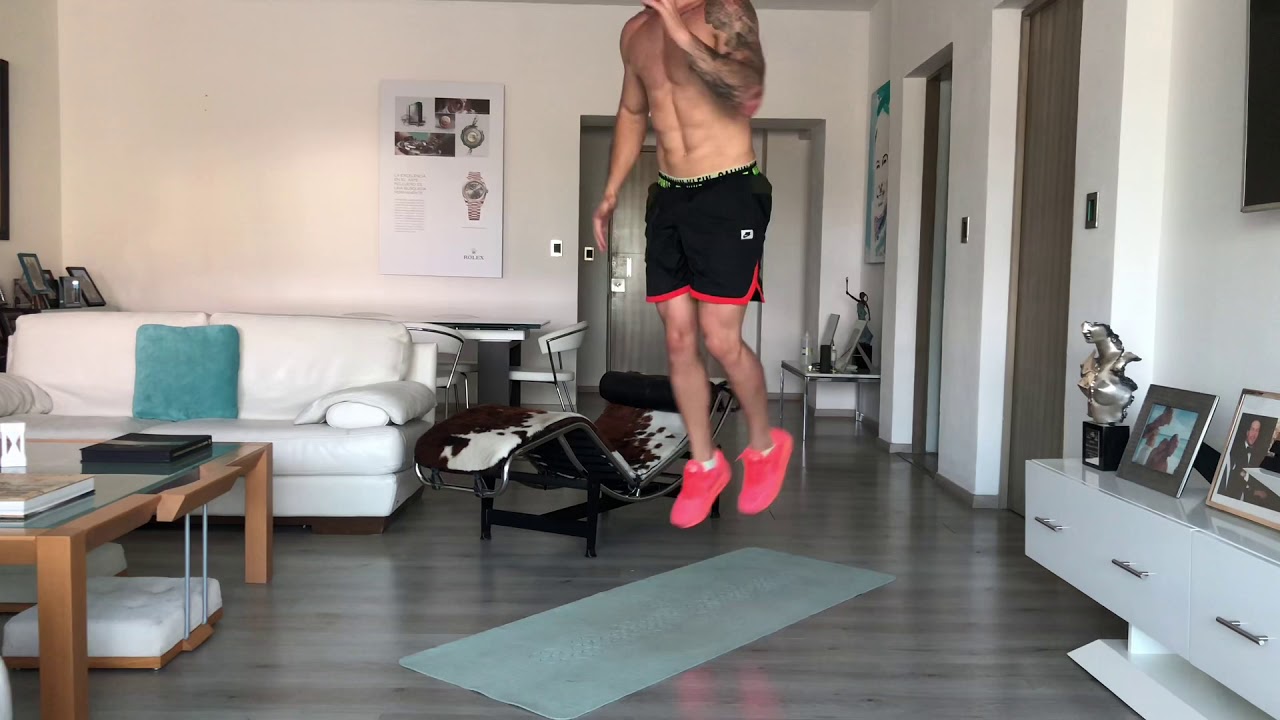 Explosive jumping lunges - YouTube