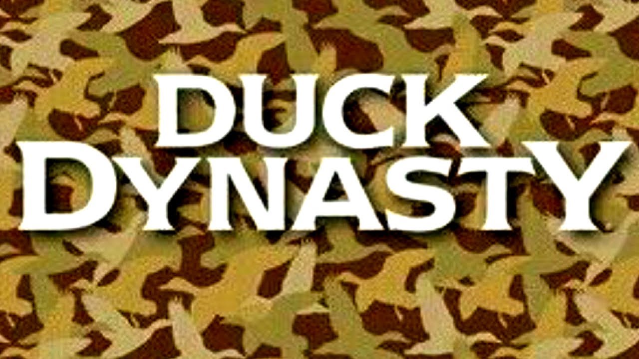 Duck Dynasty: Phil messing with the women😆 - YouTube