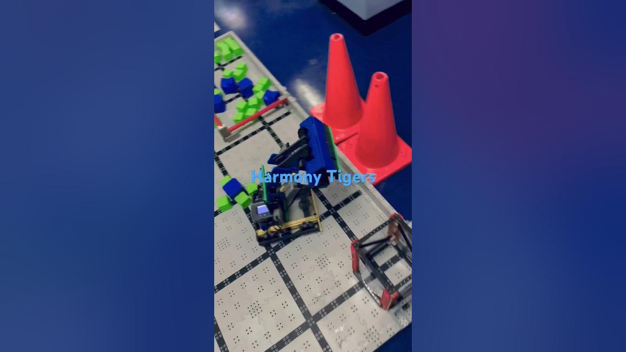 VEX IQ Full Volume Autonomous - YouTube