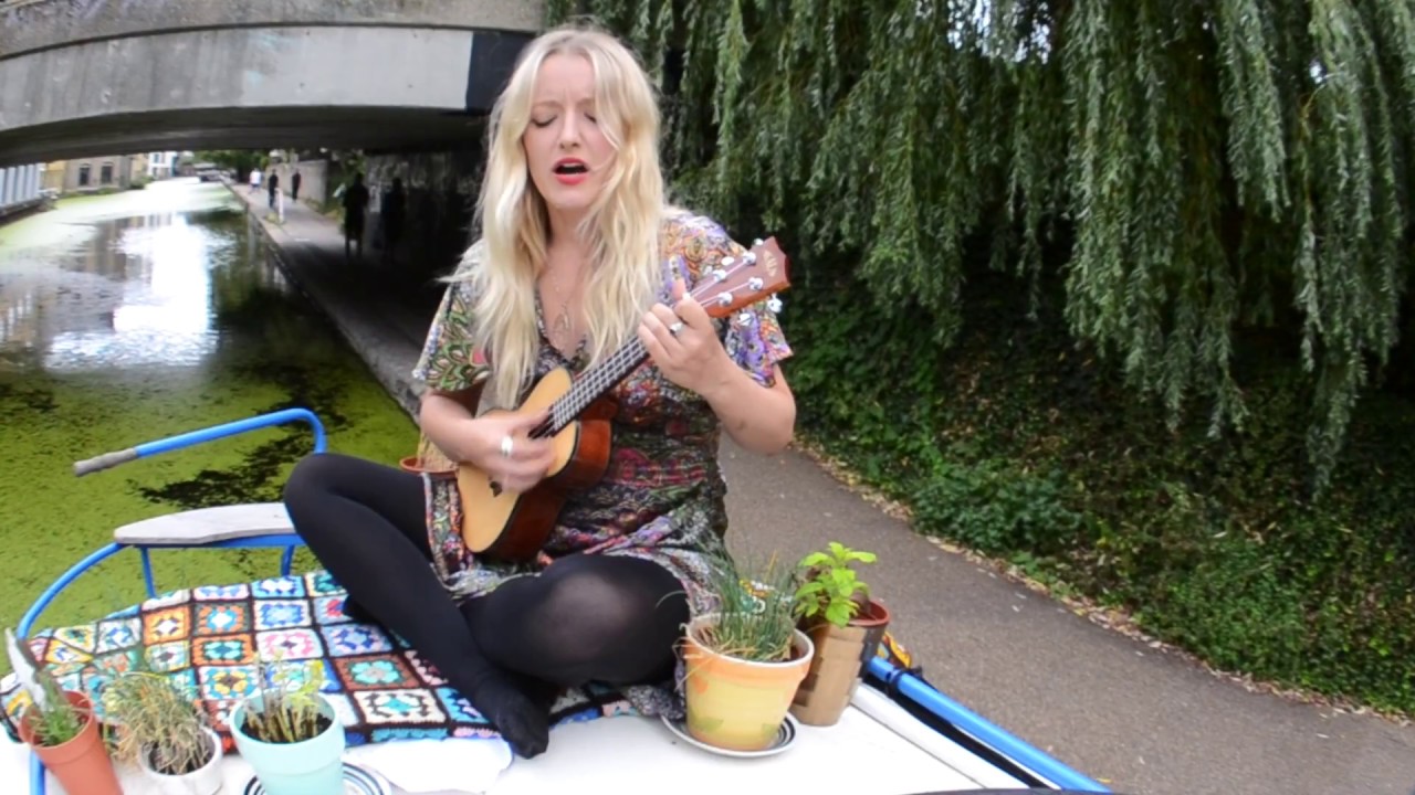 Sula Mae - Only Fools Rush In (Elvis Presley cover) - YouTube