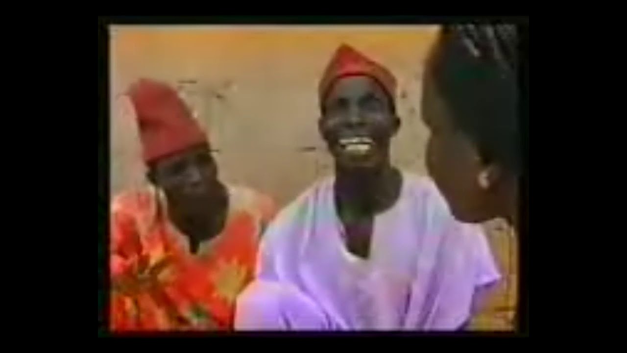 Mai abinci ta ba ma Ibro da kullu Nama Mushe - YouTube