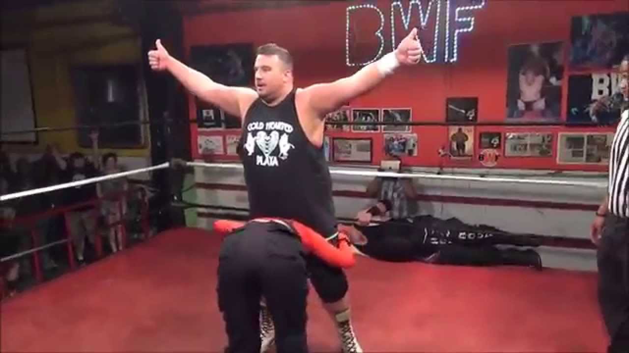 General Romero and Matt Larriat vs Danny DeManto and Caveman - YouTube