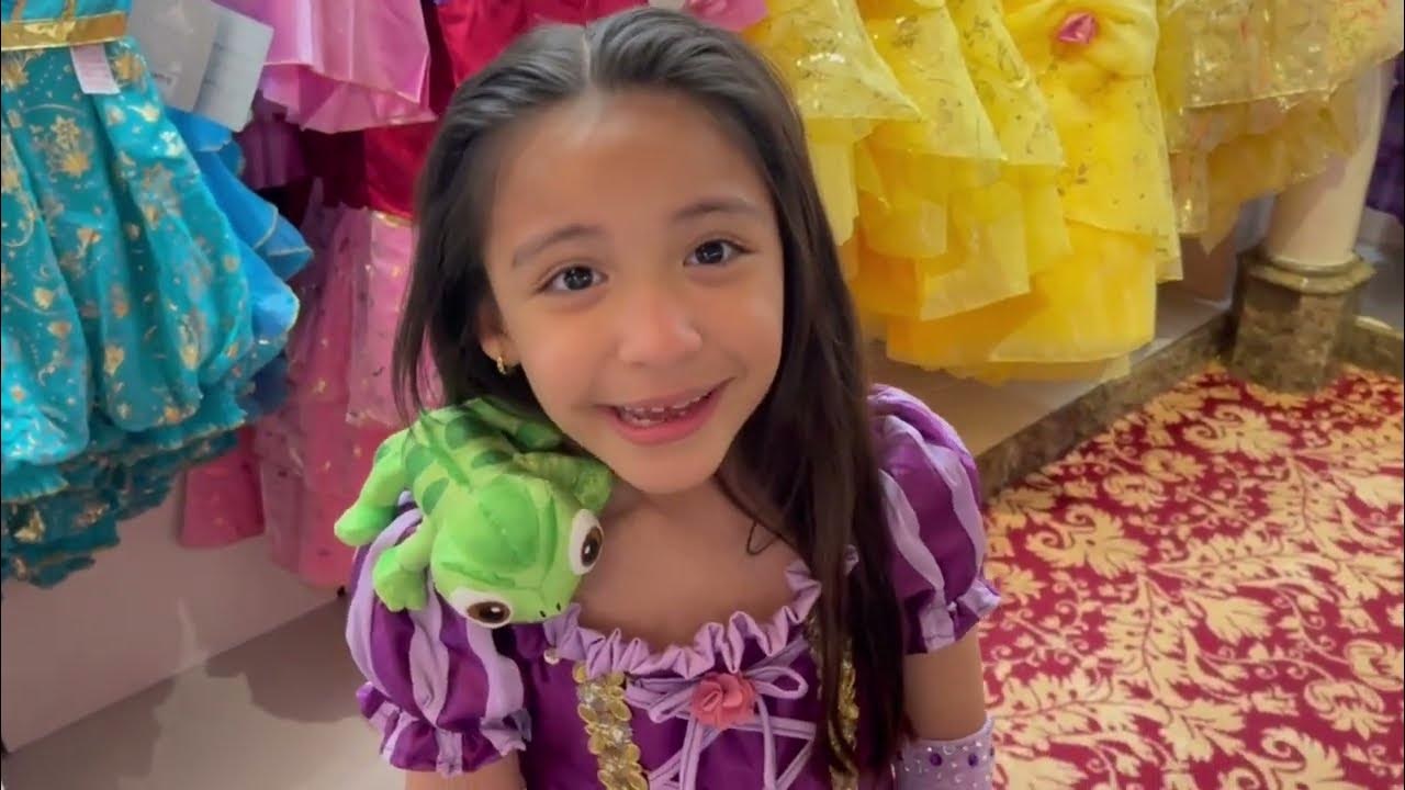 FERNANDA SE CONVIERTE EN PRINCESA - hermanitas Cárdenas - YouTube