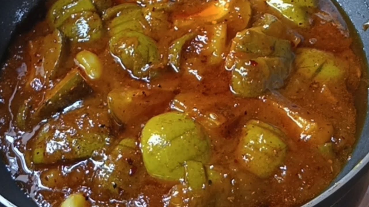 খোসাসহ কাঁচা আমের টক ঝাল মিষ্টি আচারের সহজ রেসিপি (সংরক্ষণ পদ্ধতি সহ ...