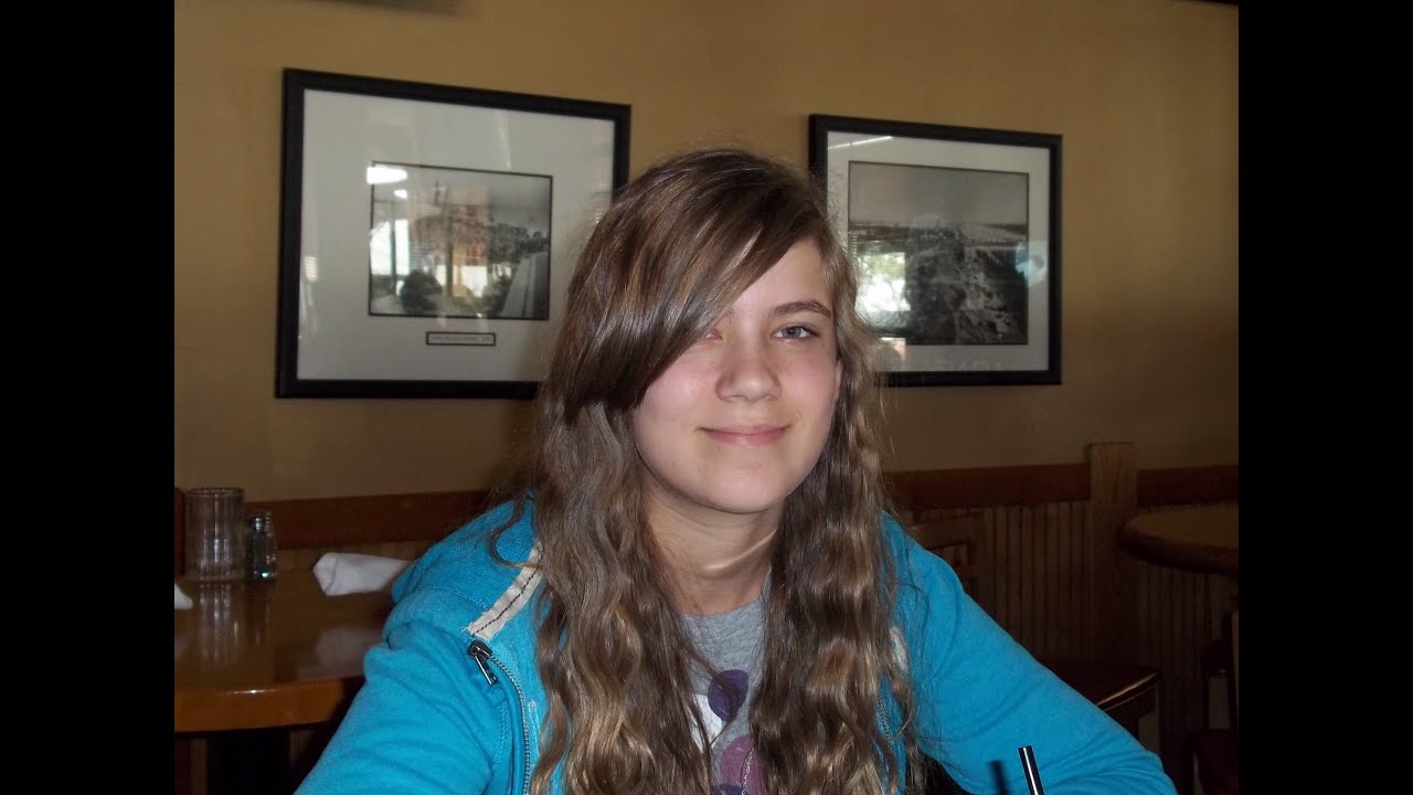 Mallory as Emma Watson - YouTube