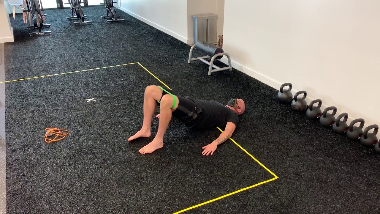 Hip bridge with mini band abduction - YouTube