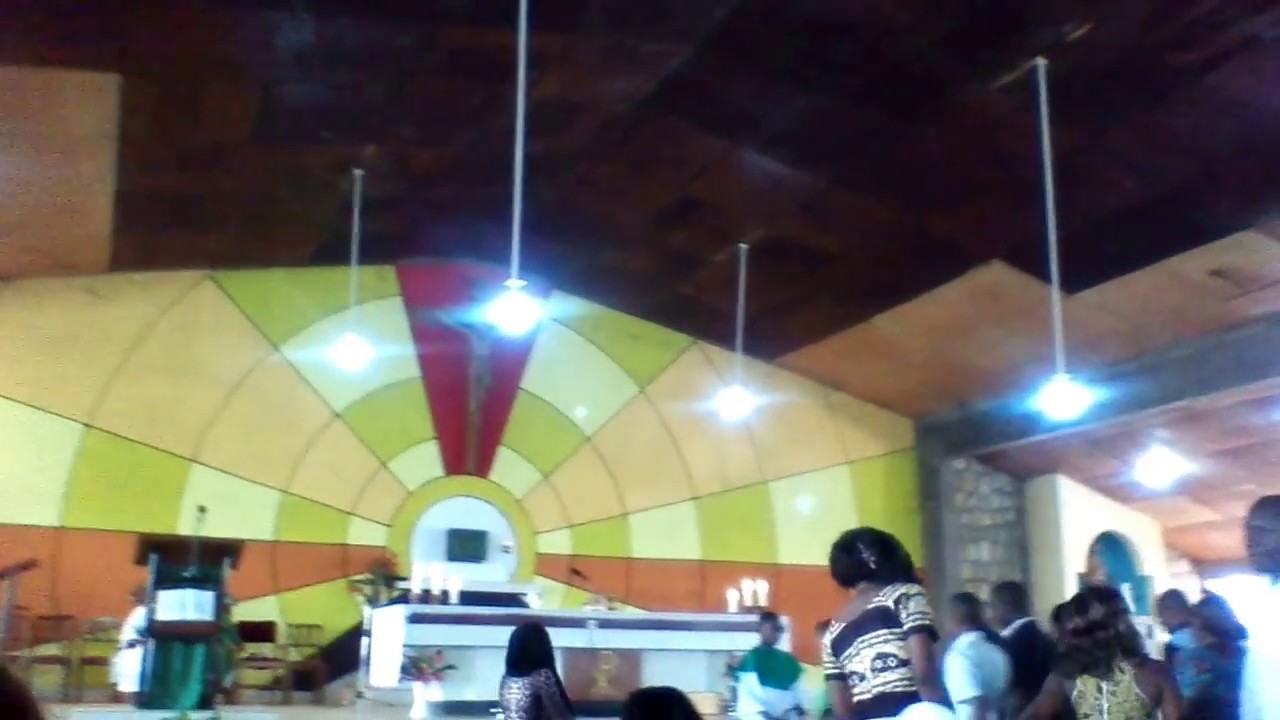 Bayelle Church Bamenda. Offering time. - YouTube