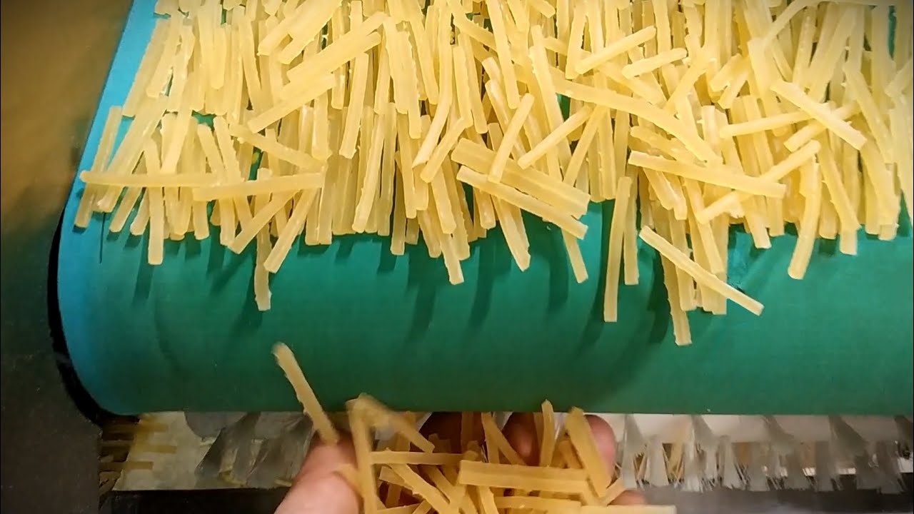 Pasta Noodle Extruding Line - YouTube