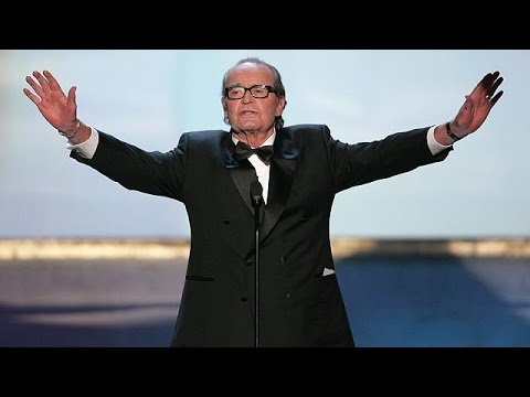 The Notebook and Maverick actor James Garner dies aged 86 - YouTube