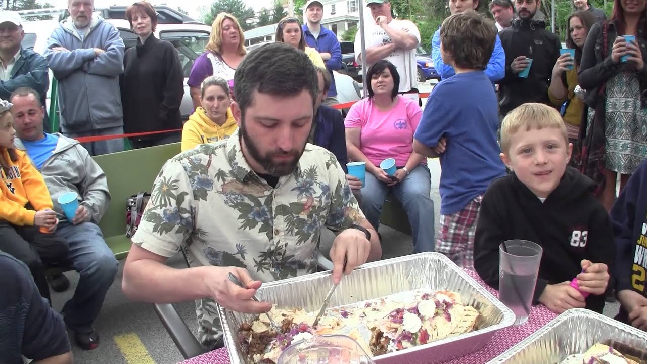 Diogi's Cinco de Mayo Burrito Eating Contest 2013 - YouTube
