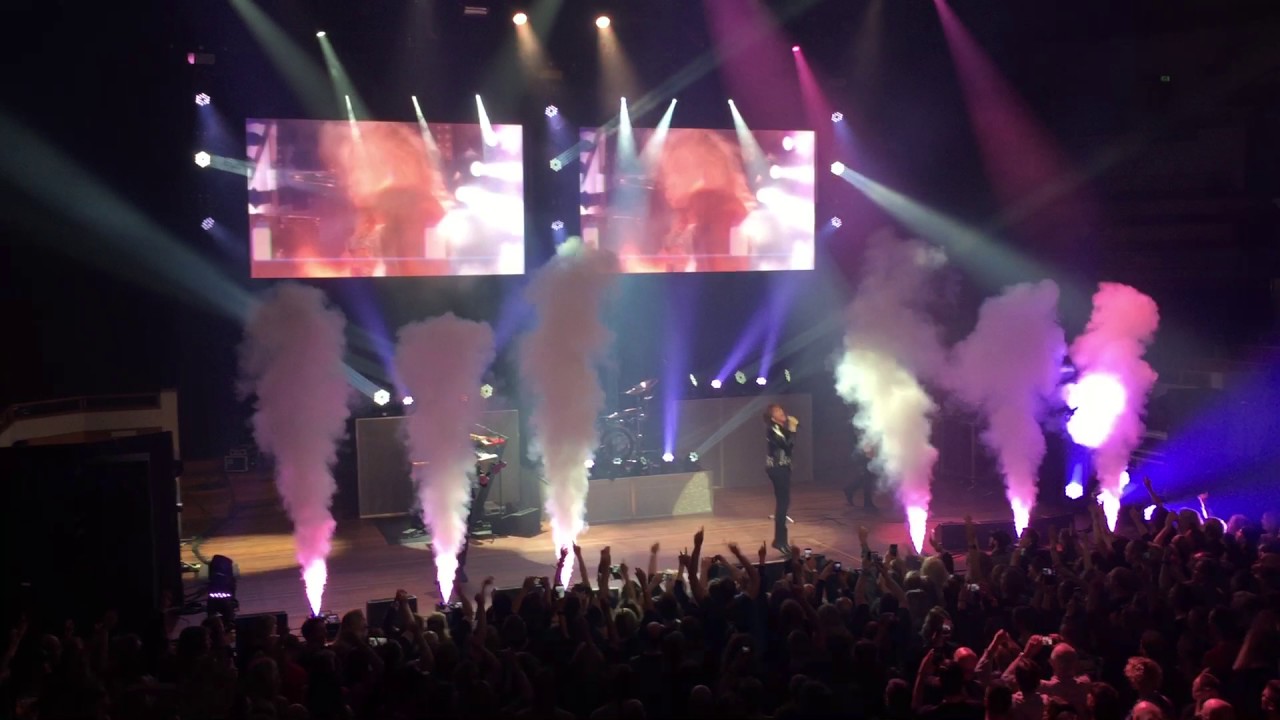 Europe - The Final Countdown + Rock the night - YouTube